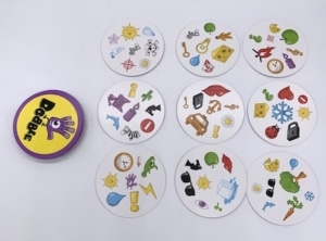 Dobble Kartenspiel und seine Spielvarianten | grossvater.de